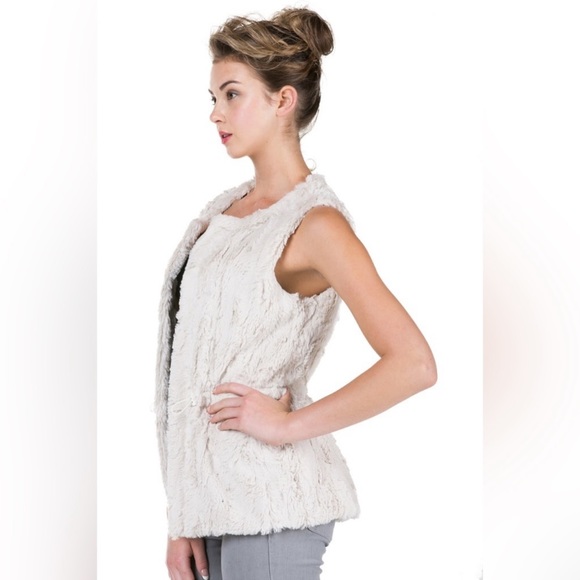 melody | Jackets & Coats | Melody Butter Soft Fuzzy Beige Vest | Poshmark